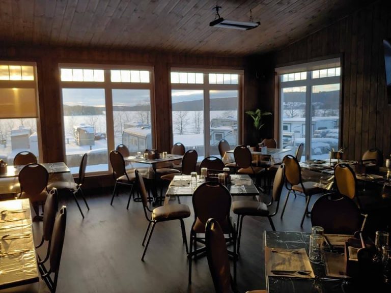 Restaurant Domaine Lac St-Mathieu - Tourisme Les Basques